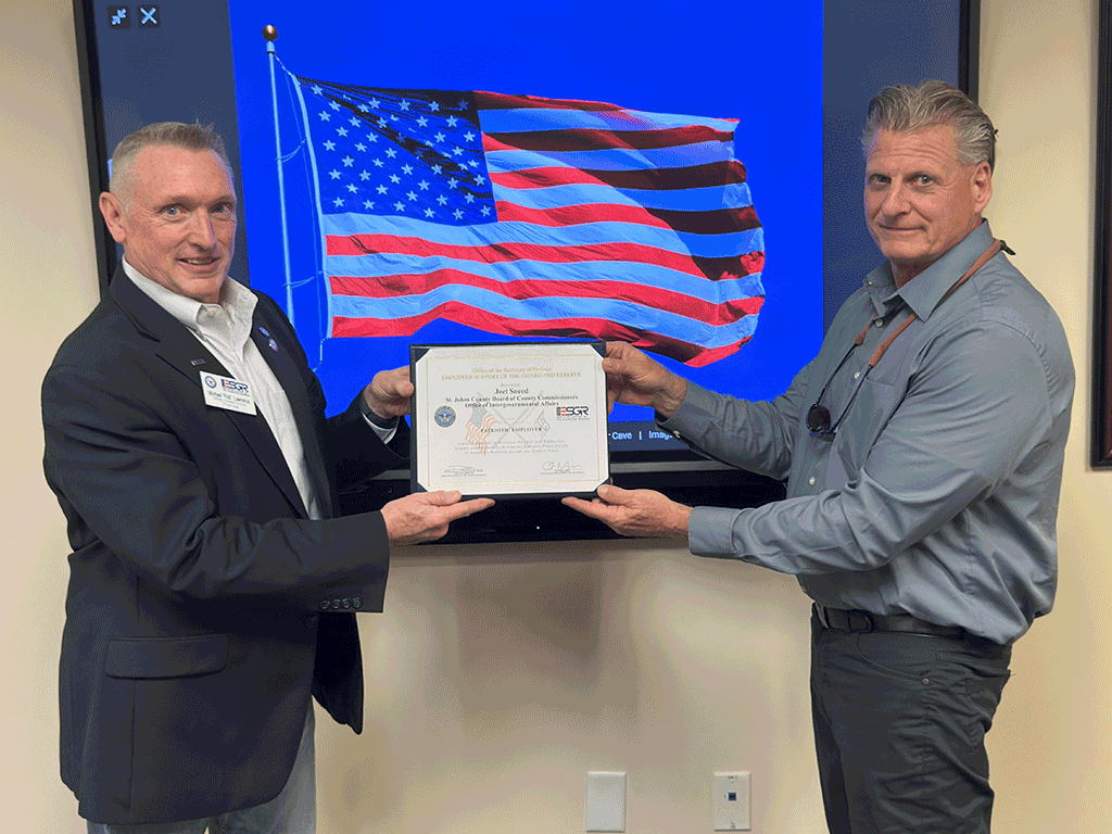 Joel Sneed Receives Patriot Award - St. Johns County